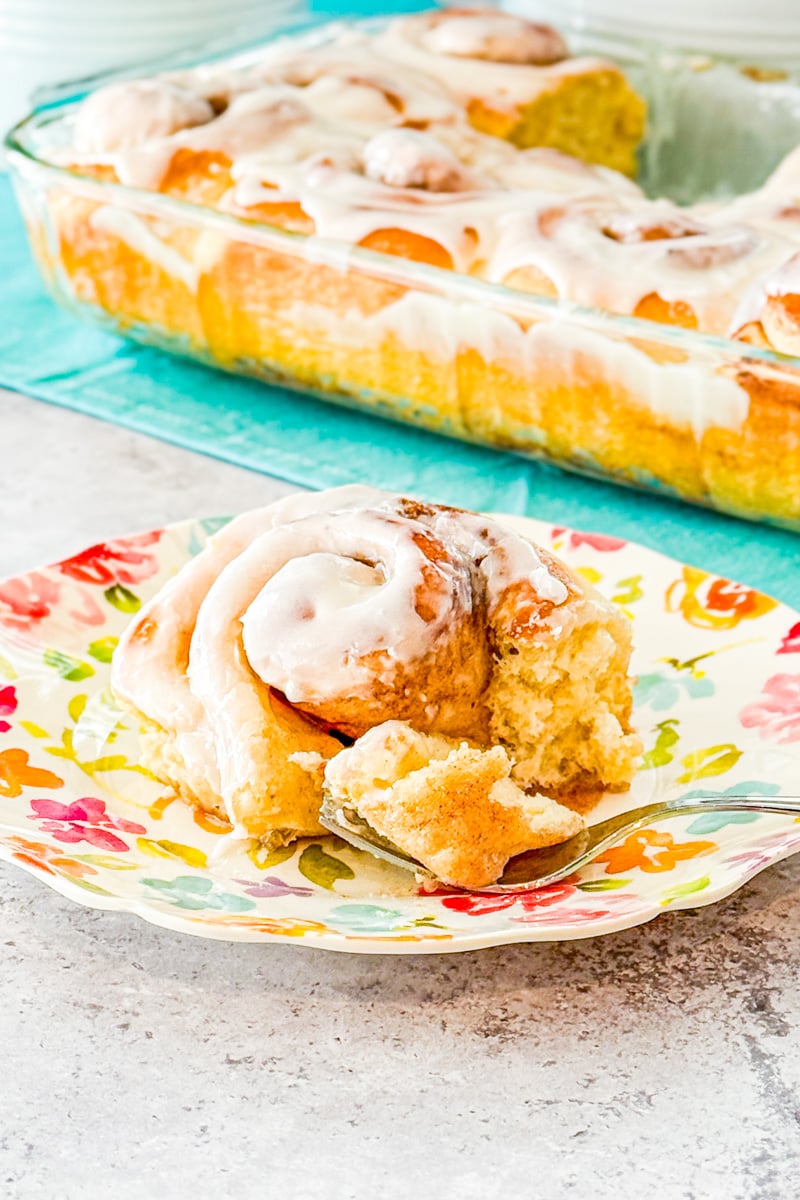 Molly's Easy Homemade Cinnamon Rolls - Real Mom Kitchen