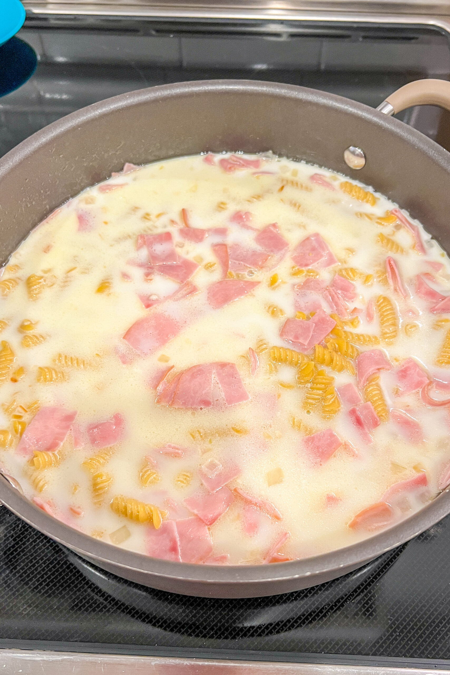 Skillet Ham and Cheese Pasta - Real Mom Kitchen