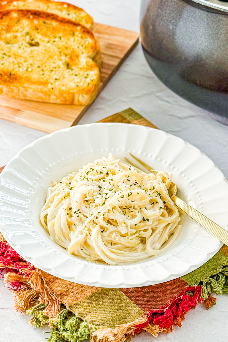 Easy Cream Cheese Pasta - Real Mom Kitchen